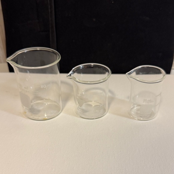 Pyrex | Other | Pyrex Clear Glass Beaker Set Of 3 | Poshmark